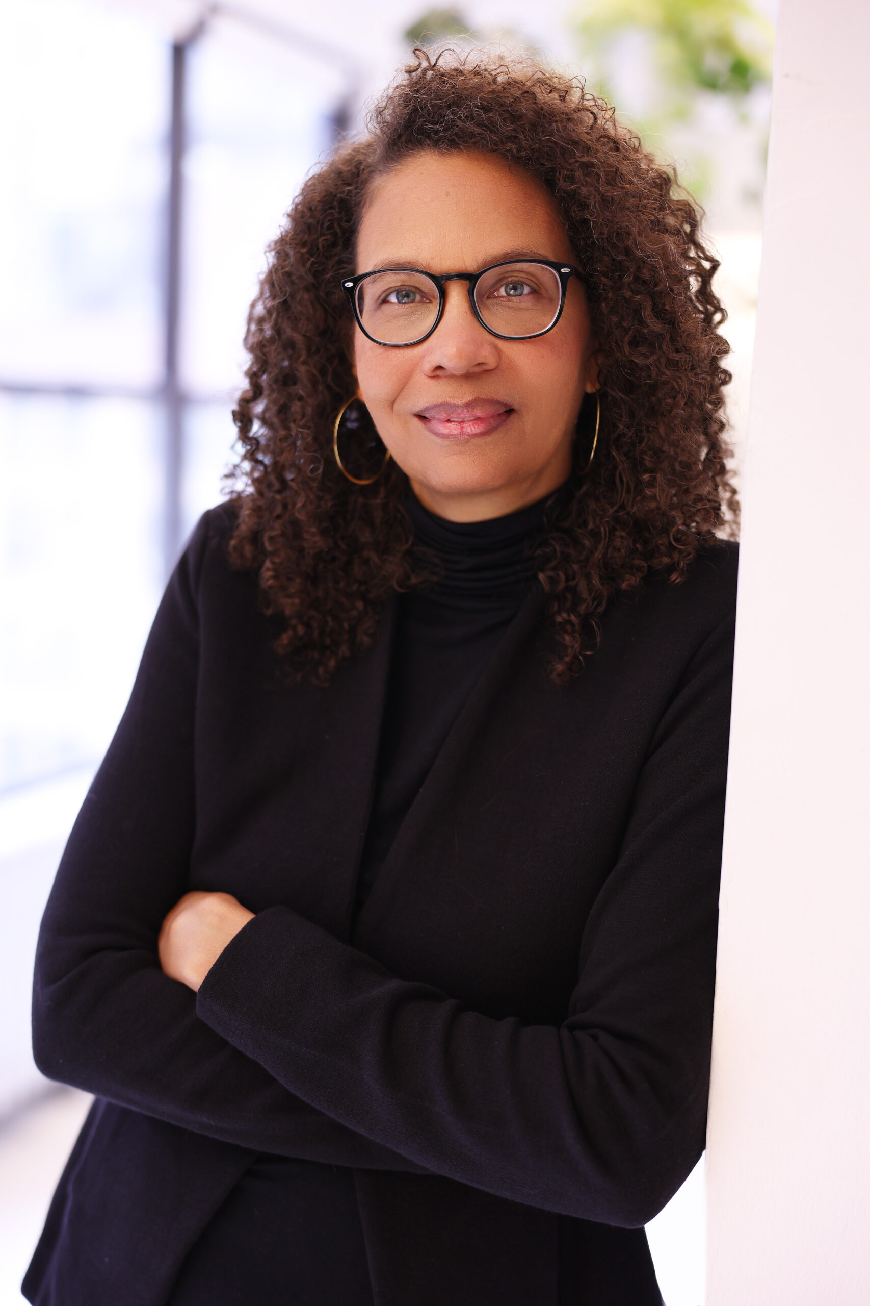 Ask an Expert: Literary Agent Tanya McKinnon - Publishers Lunch